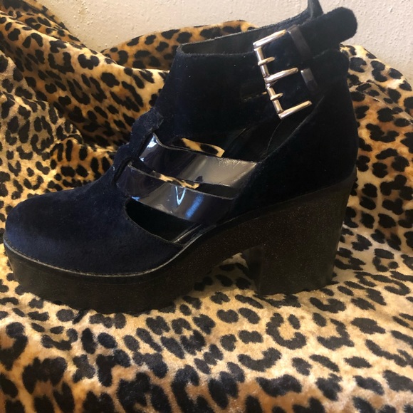 Topshop | Shoes | Topshop Blue Velvet 4 Platform Shoe Gold Glitter ...